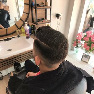 Salon Demir (Manisa, Alaşehir, İstasyon Mah., Adnan Menderes Cad., 132), kuaförler  Alaşehir'den