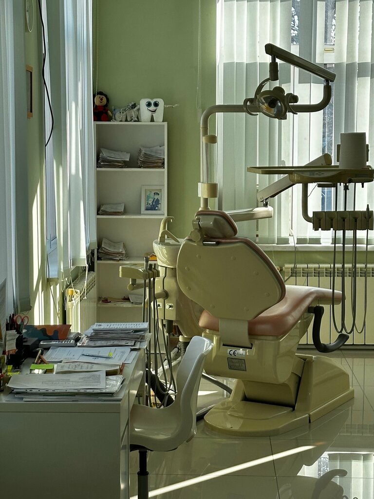 Özel ağız ve diş sağlığı klinikleri ve muayenehaneleri Улыбка, Krymsk, foto