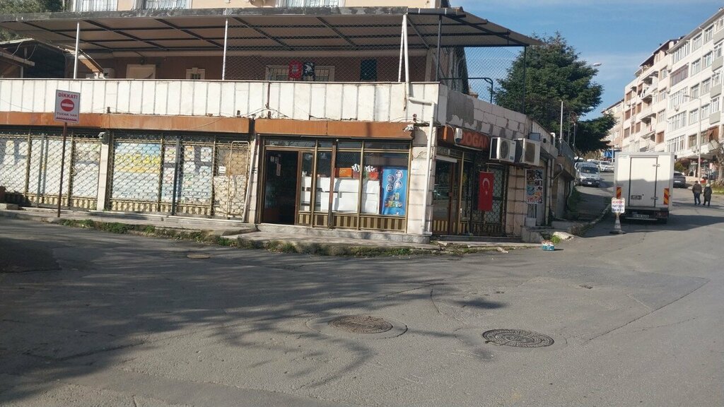 Süpermarket Doğan Gıda, İstanbul, foto