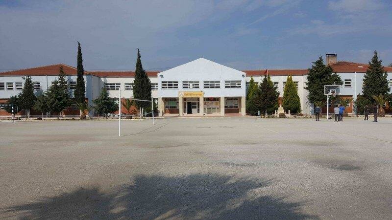 Lise Seferihisar İmkb Anadolu İmam Hatip Lisesi, Seferihisar, foto