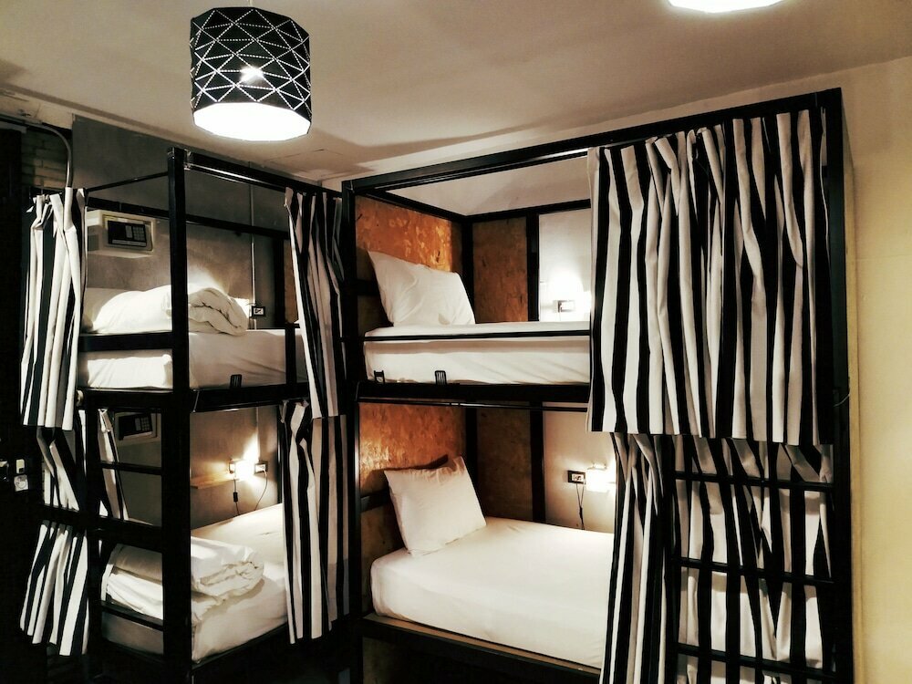 Otel Sherloft Home and Hostel Private Room, Chiang Mai, foto