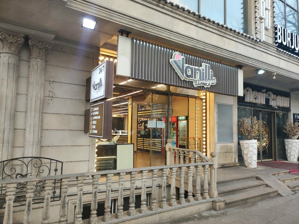 Pasta, şekerleme ve tatlı Vanilla Bakery, Bakü, foto