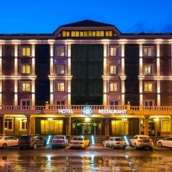 Undersun Carat (Novorossijskaya Street No:3/2, Krasnodar), otel  Krasnodar'dan