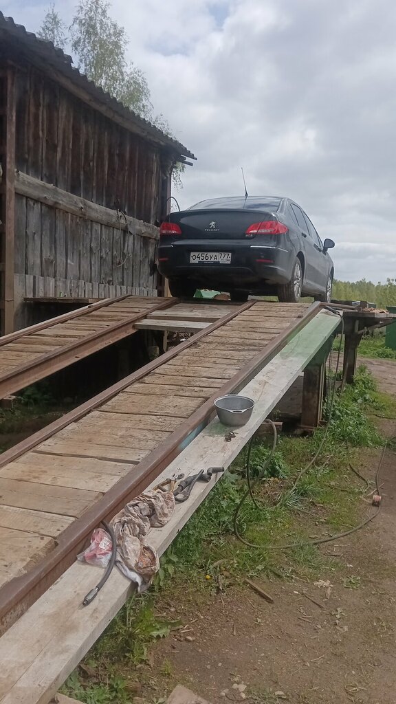 Otomobil servisi Автосервис, Smolenskaya oblastı, foto