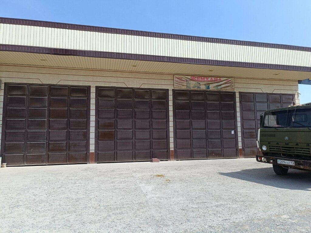 Yem ve yem katkı maddeleri Zhemkhana, Çimkent (Şımkent), foto