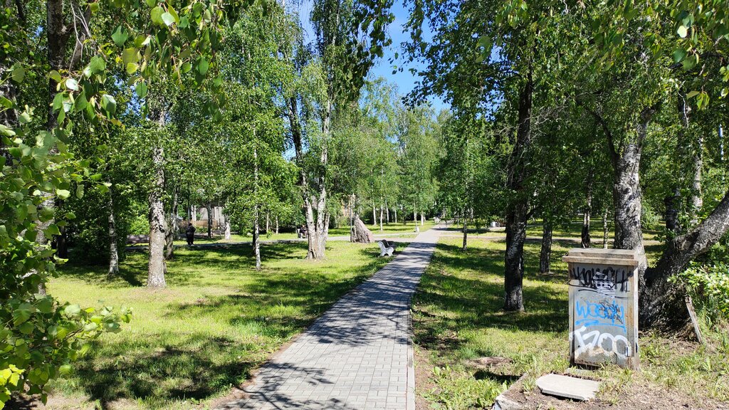 Kültür ve eğlence parkları Geroyev-Pogranichnikov Square, Sortavala, foto
