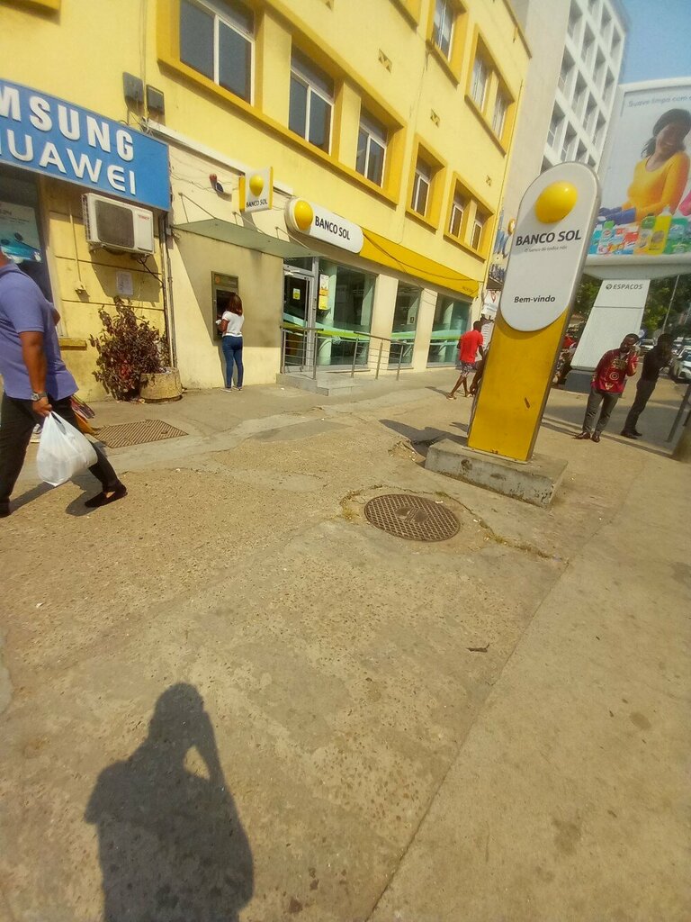 Banka Banco sol, Loanda, foto