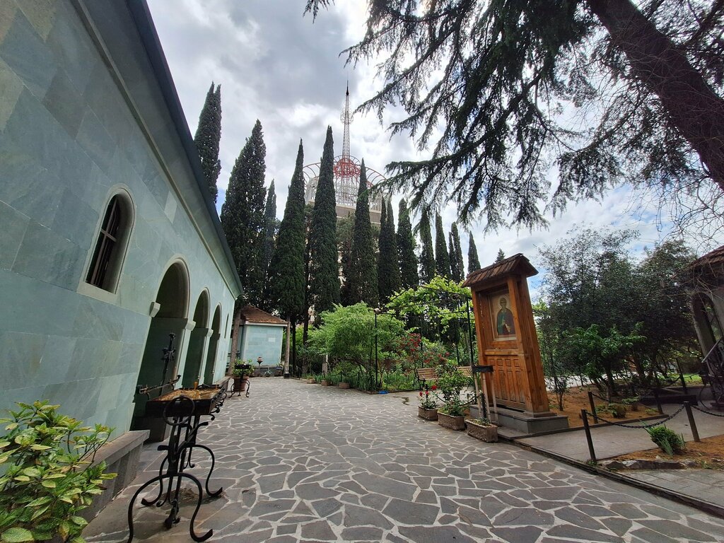 Ortodoks kiliseleri Православный храм, Tiflis, foto