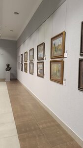 Belynichsky Rayonny Khudozhestvenny Muzey im V. K. Byalynitskogo-Biruli Rayonny Uk (Sovetskaya ulitsa No:13А, Bialynichy), müzeler ve sanat galerileri  Bialynichy'den
