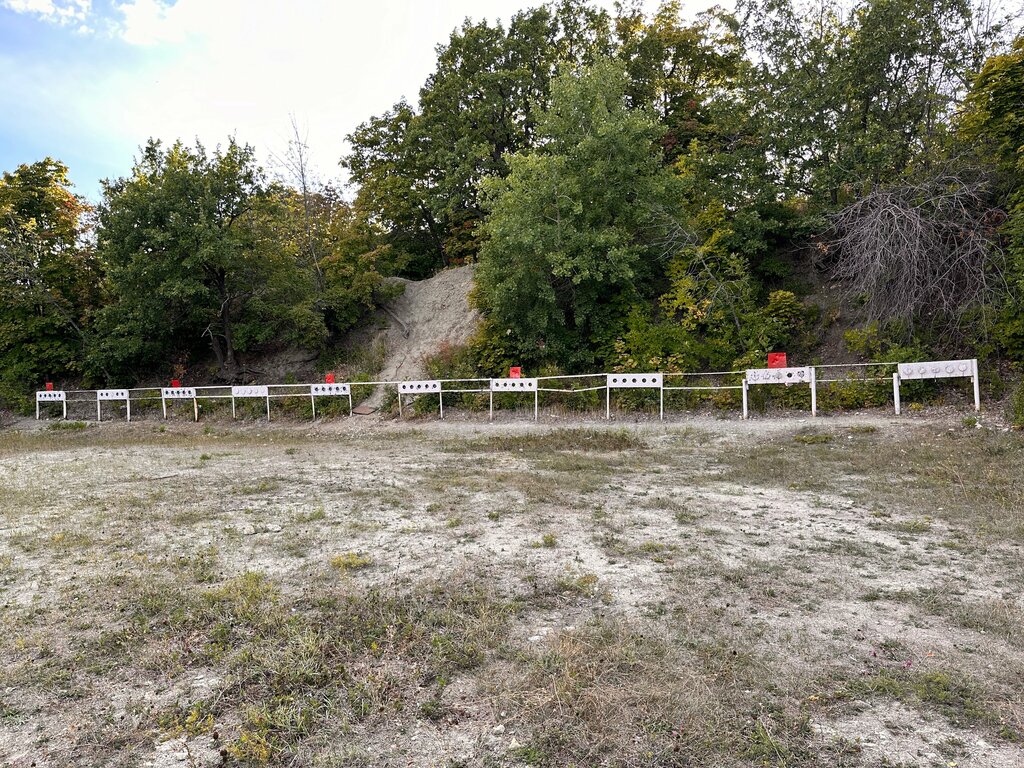 Atıcılık ve okçuluk kulüpleri ve atış alanları Стрелковый клуб, Saratov, foto