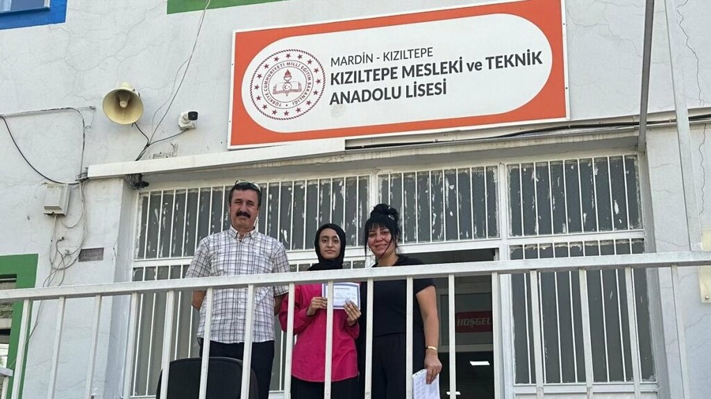 Mesleki ve teknik anadolu lisesi Kızıltepe Mesleki Ve Teknik Anadolu Lisesi, Kızıltepe, foto