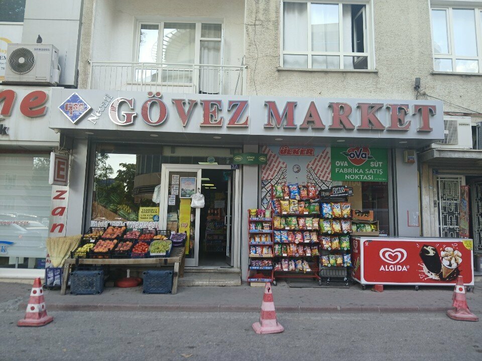 Mini-market Gövez Market, Konya, foto