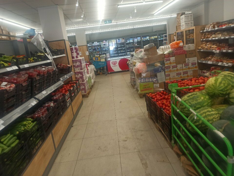 Süpermarket A101, İstanbul, foto