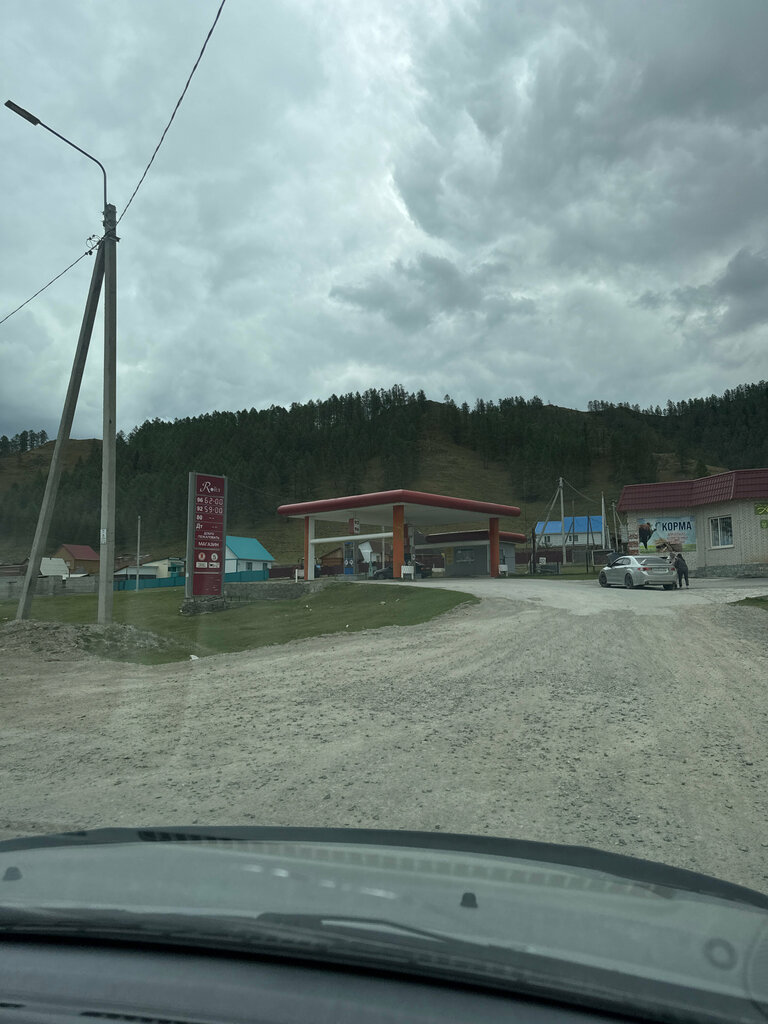 Benzin istasyonu АЗС R-ойл, Altay Cumhuriyeti, foto