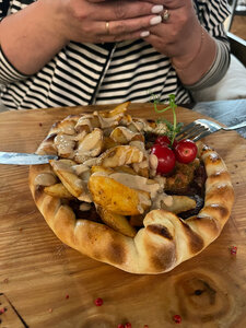 Shabby (Oktyabrskiy Avenue No:25А, Cherepovets), restoran  Cherepovets'ten