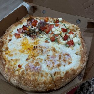 Dodo Pizza (Frunze Street No:9), pizzacılar  Lesnoy'dan