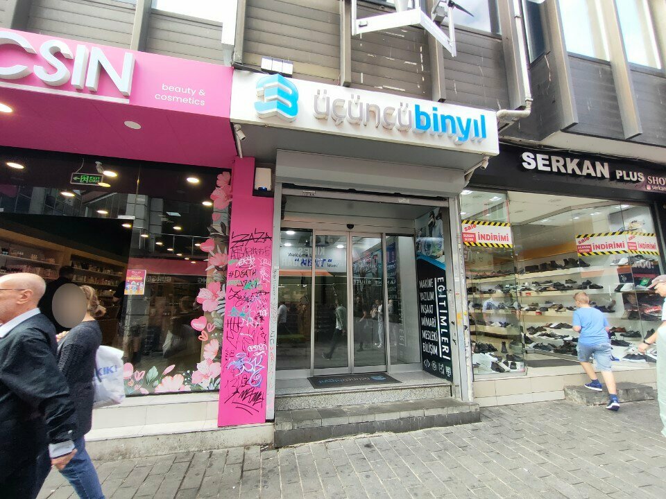 Eğitim merkezleri Üçüncü Binyıl Akademi Kadıköy, İstanbul, foto