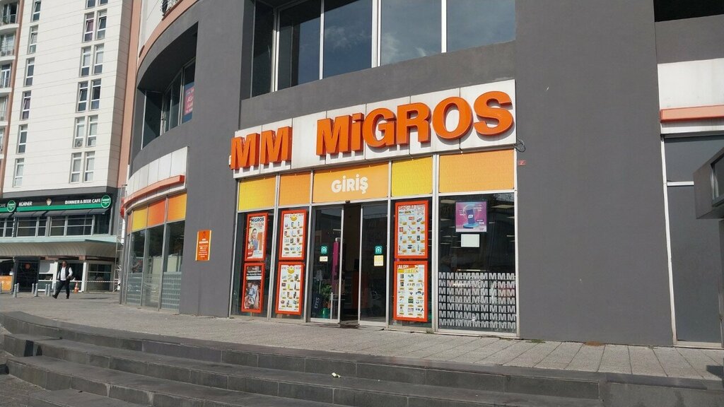 Süpermarket MM Migros, İstanbul, foto
