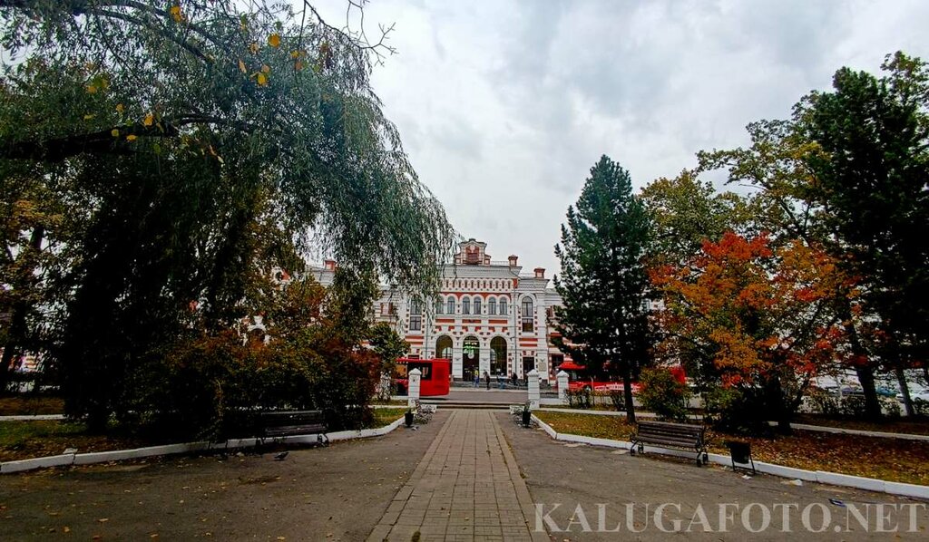 Meydan Сквер имени С. Туликова, Kaluga, foto