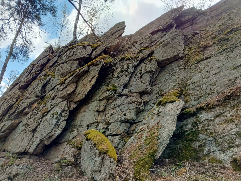 Turistik yerler Каменная стена, Çeliabinskaya oblastı, foto