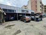 Pit Stop Service & Shop (Mirian Mepe Street No:82), oto lastik tamiri  Tiflis'ten