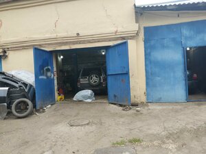 Автосервис (pereulok Bogdana Khmelnitskogo No:1Б, Voronezh), otomobil servisi  Voronej'den