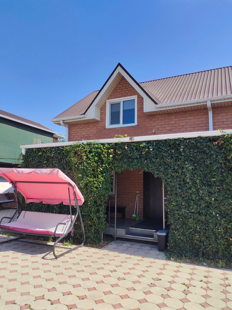 Kısa süreli konaklama Holiday home on Chapaieva 121, Krasnodarski krayı, foto