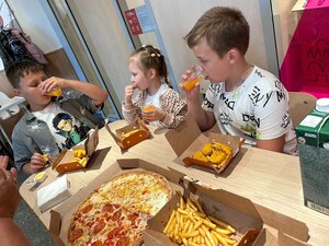 Dodo Pizza (ulitsa Lenina No:13), pizzacılar  Safonovo'dan