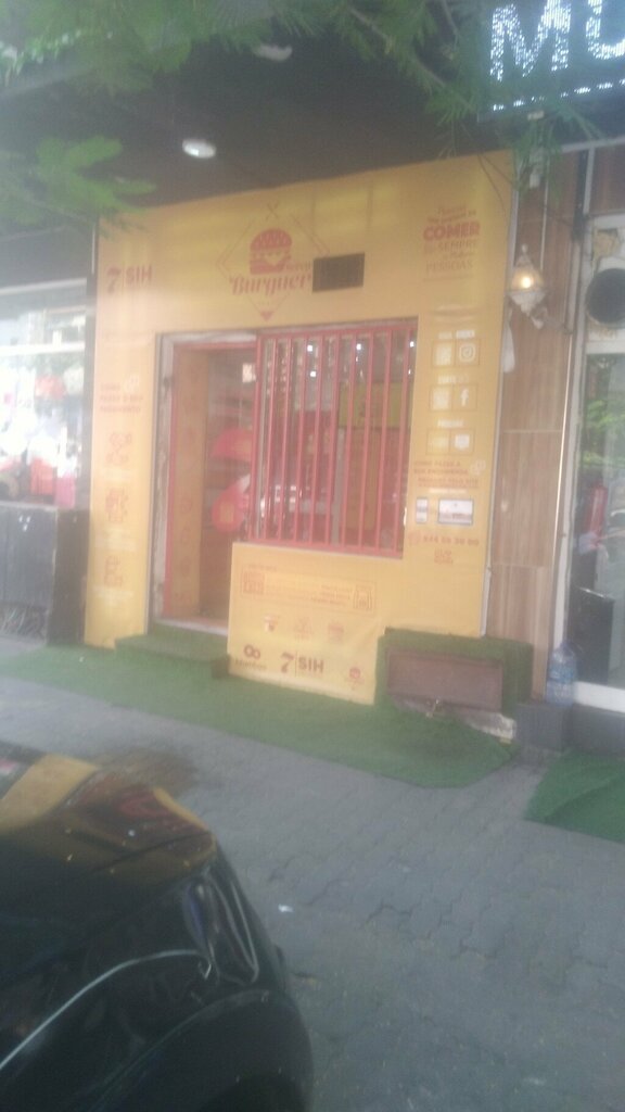 Fast food Seven Burguer, Loanda, foto