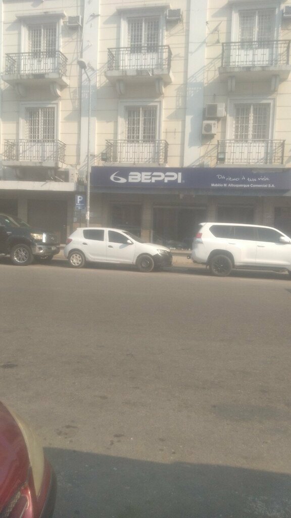Ayakkabı mağazaları Beppi, Loanda, foto