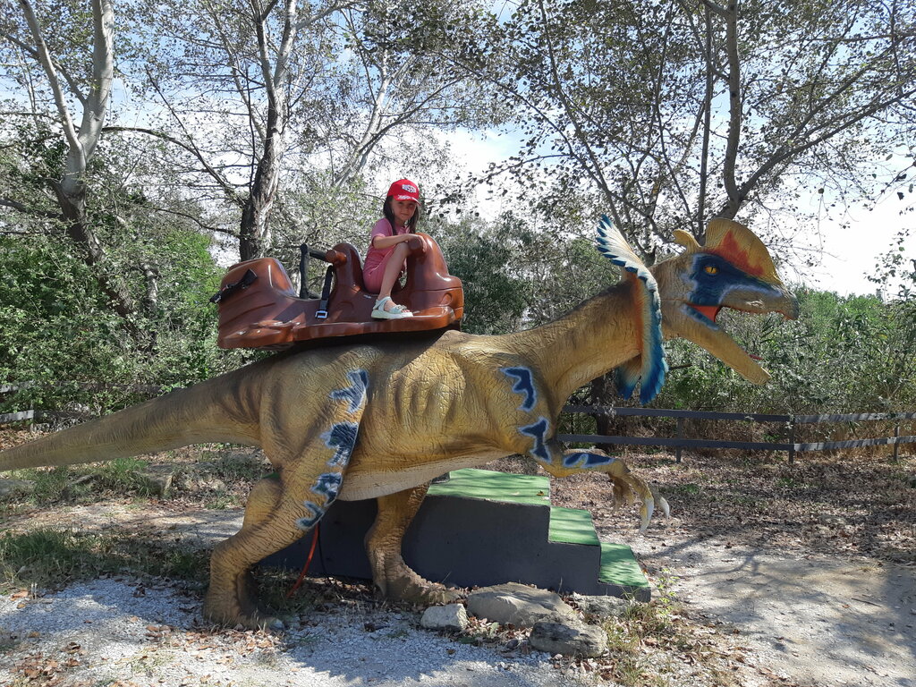 Atraksiyon Затерянный мир, Anapa, foto