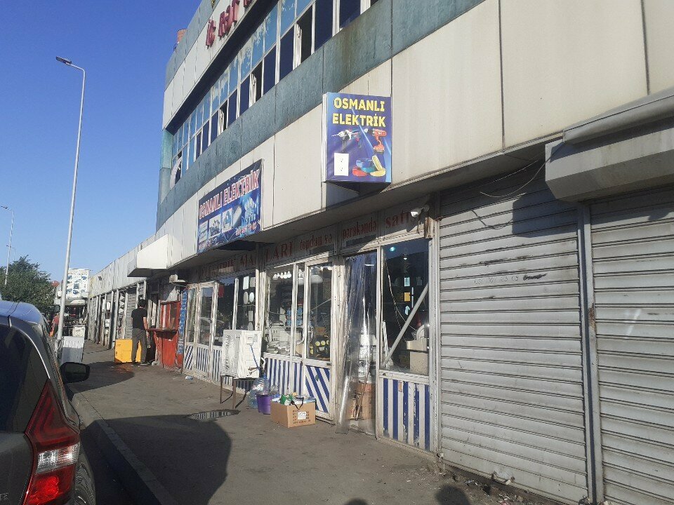 Elektrik ve elektrikli ürün mağazası Osmanlı Elektrik, Bakü, foto