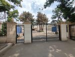 School No. 18 (Adil xan Ziyadxanov küçəsi No:63, Ganja), ortaokul  Gence'den