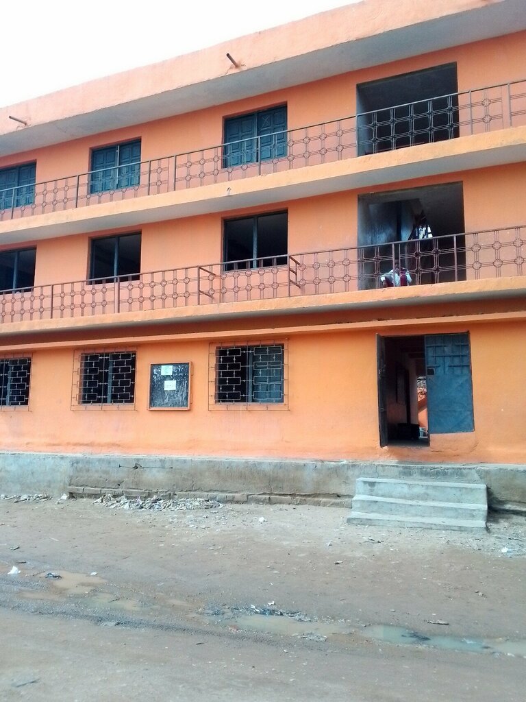 i̇lkokul Groupe scolaire les séraphins sogefiha, Abican, foto