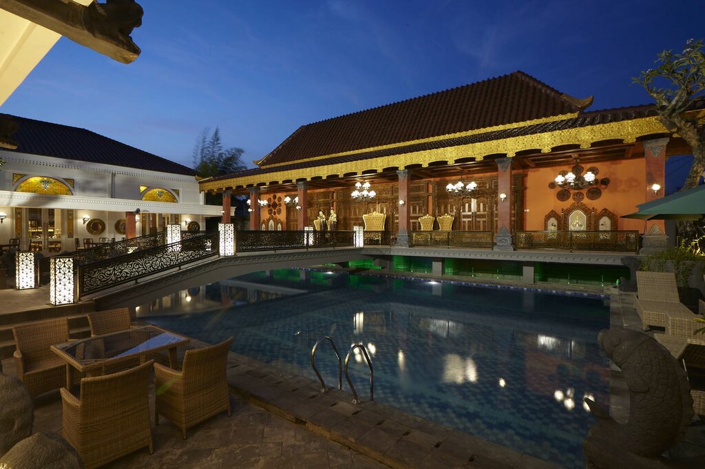 Otel Ramada Suites by Wyndham Solo, , foto