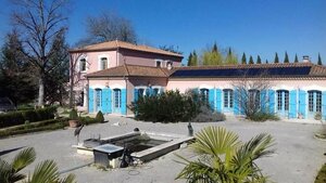 La Table de Pierre (Nouvelle-Aquitaine, Dordogne, Arrondissement de Nontron, Lussas-et-Nontronneau, La Cabane), otel
