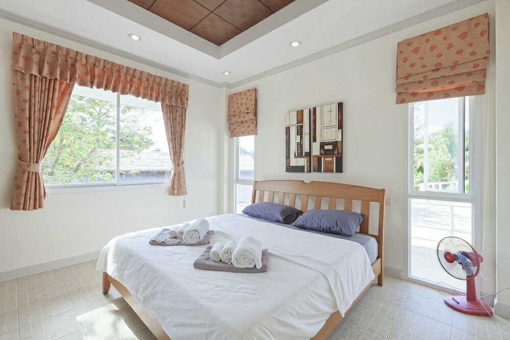 Otel Karon Hill Villa Guest House, Phuket Eyaleti, foto