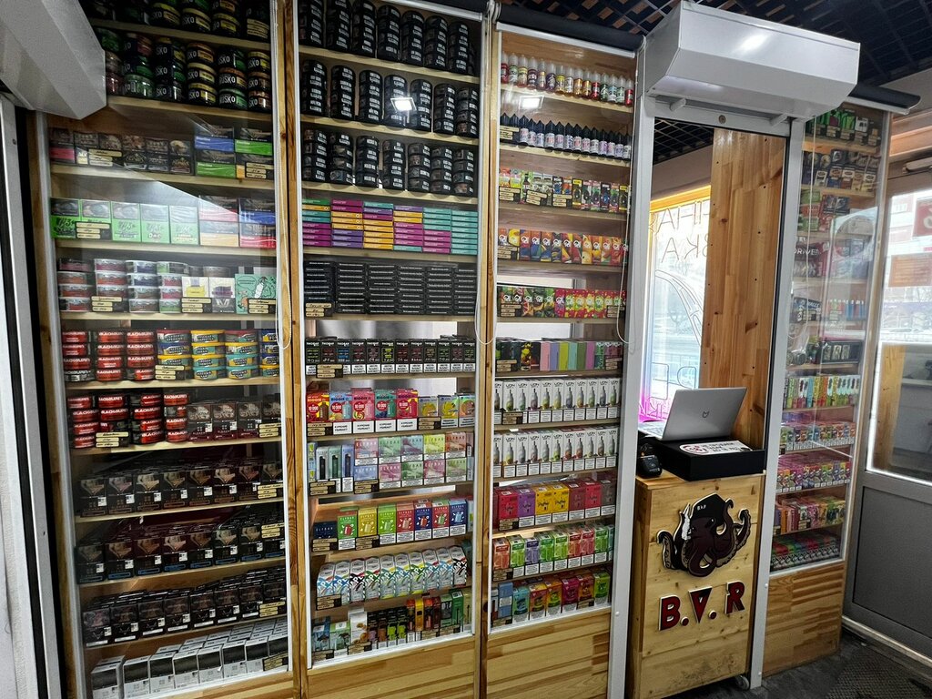 Elektronik sigara satış noktaları B. V. R Tobacco, Naberejniye Çelny (Yar Çallı), foto