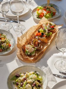 Les (Republic of Karelia, Kondopozhskiy rayon, Girvasskoye selskoye poseleniye, territoriya parka-otelya Khvoya), restoran  Karelya Cumhuriyeti'nden