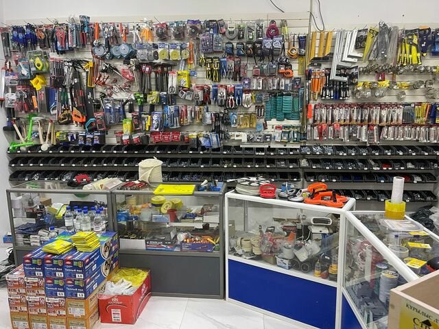 Yapı mağazası StroyMag, Astana, foto