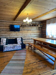 Таволжские Дворики (ulitsa Shchorsa No:2А, derevnya Nizhniye Tavolgi), otel  Sverdlovskaya oblastından
