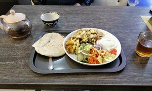 Восточная кухня (Zagorodnaya ulitsa No:41к3), kafe  Kolpino'dan
