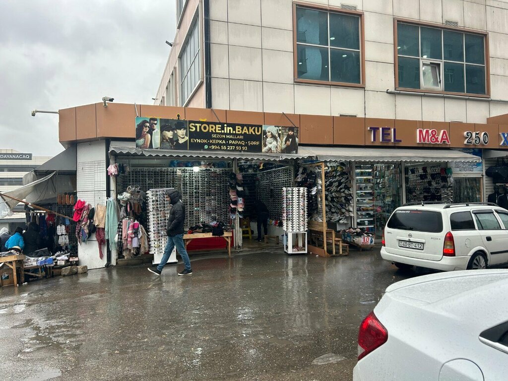 Mini-market Store. İn. Baku, Bakü, foto