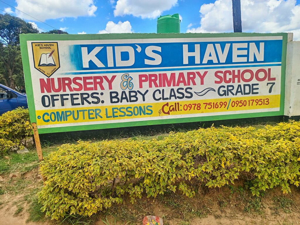 Ortaokul Kids Haven Nursery & Primary School, Lusaka, foto