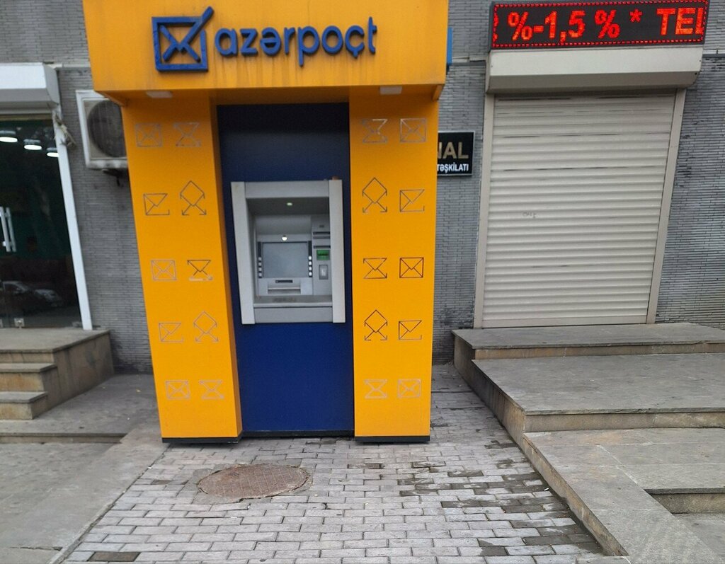 ATM'ler ATM Azerpoçt, Bakü, foto