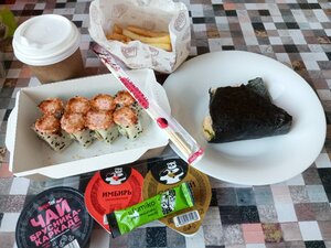 Rolloman (ulitsa Gorkogo No:111), suşi restoranı  Vologda'dan