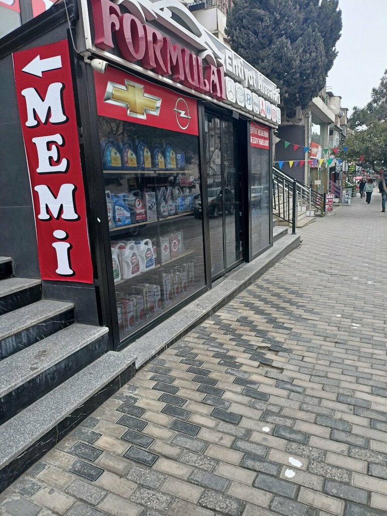 Otomobil yedek parçaları Formula 1, Bakü, foto