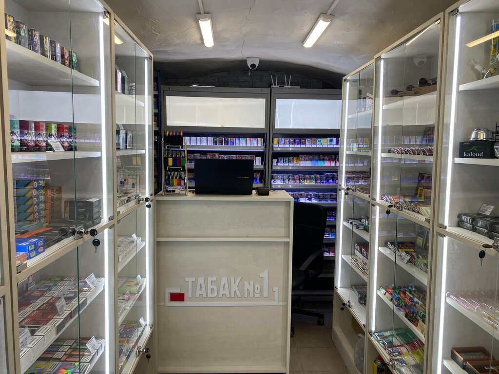 Tütün, sigara mağazaları Табак, Saint‑Petersburg, foto