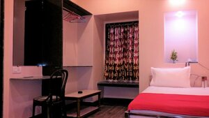 Hotel Blue Bird Colaba (State of Maharashtra, Mumbai, Zone A), otel  Mumbai'den