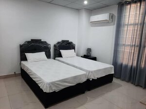 Sultan Executive Hotel (Main Blvd Road No:9), otel  Faysalabad'dan